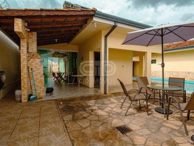 Casa com terreno de aproximadamente 780m², próximo a Arena Pantanal