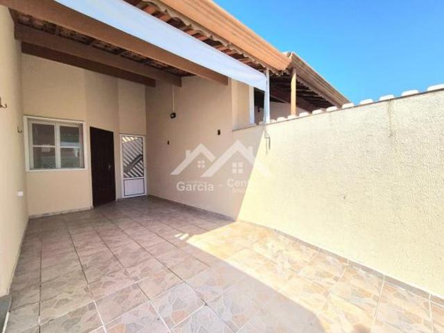Casa com terreno em Peruíbe