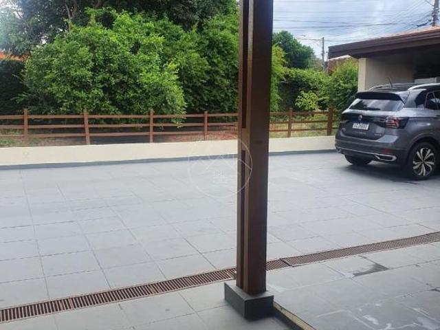 Casa com terreno enorme