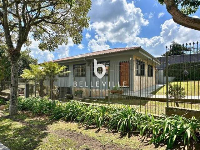 CASA COM TERRENO VALORIZADO EM CURITIBA – OPORTUNI