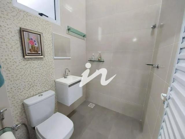 Casa com três quartos e suíte no bairro Pampulha
