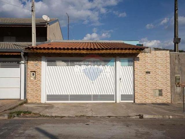 Casa com três dormitórios à venda no bairro Terra Brasilis, Itupeva