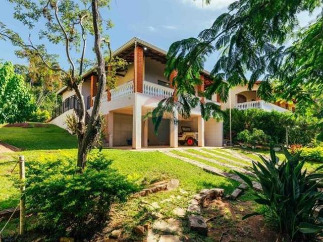 CASA COM TRÊS DORMITÓRIOS E PISCINA À VENDA NO CAFEZAL VI, ITUPEVA
