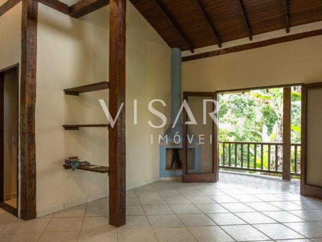 Casa com varanda em Ilhabela