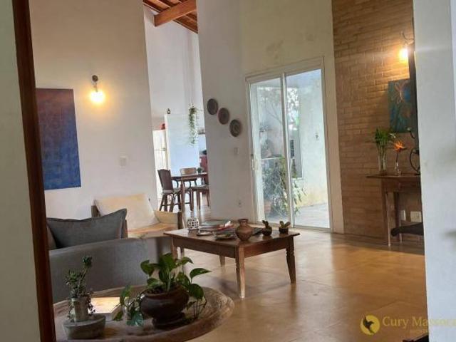Casa com vibe de TRANCOSO, para retrofit