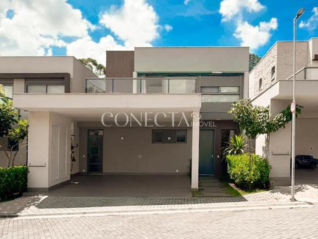 Casa com vista eterna para mata no condomínio Origem Alphaville SP