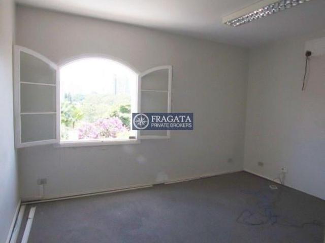 Casa com Vista Panorâmica Localização Nobre na Vila Madalena Jardim das Bandeiras