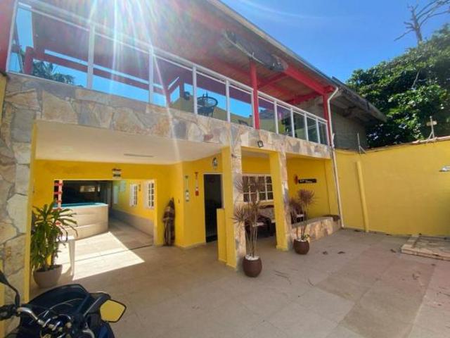 Casa com Vista para o Mar na Praia dos Sonhos – 500 m² de Terreno, Piscina,Ofurô e Apenas 50m Do Mar