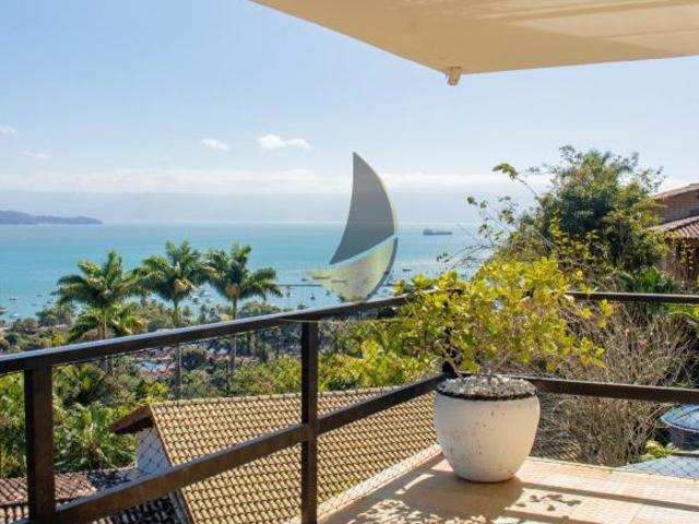Casa Com Vista Para o Mar em Engenho D&apos água Ilhabela