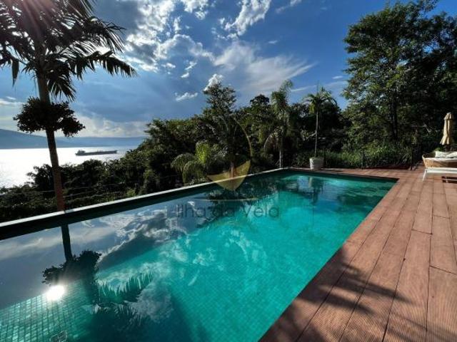 Casa Com Vista Para o Mar em Siriúba Ilhabela