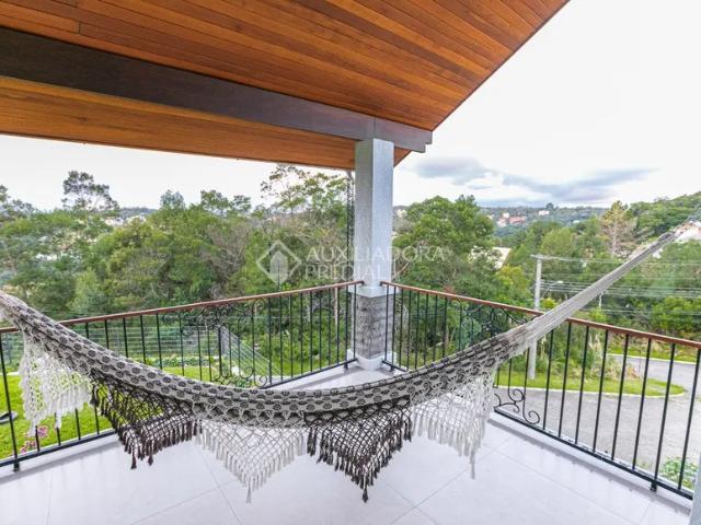 Casa com vista para o vale