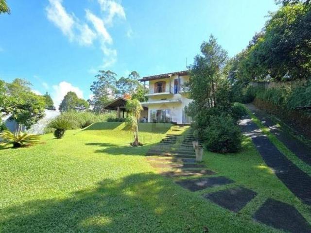 Casa com vista para o verde  natureza  casa rústica sofisticada  privacidade