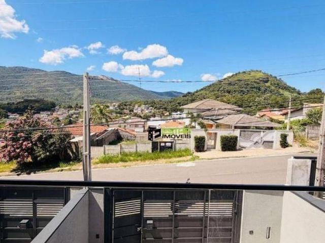 Casa com Vista para a Pedra Grande e 3 Suítes em Atibaia