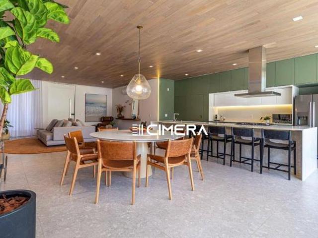 Casa com academia particular e 3 suites à venda no Condomínio Chácara Ondina Sorocaba/SP