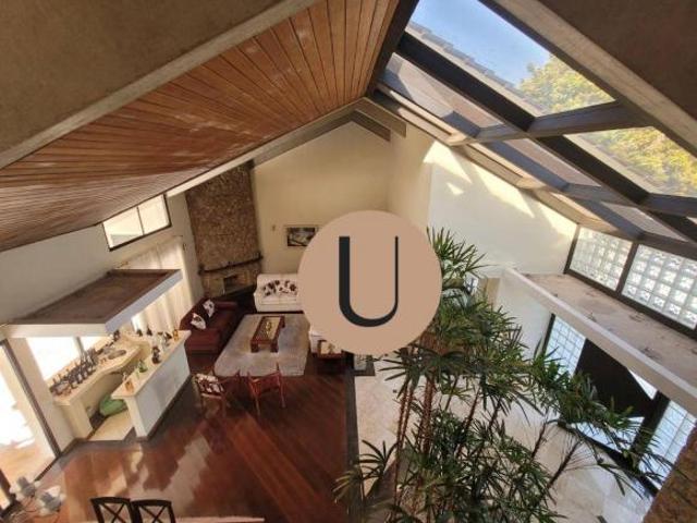 Casa com ampla área de lazer Residencial 11