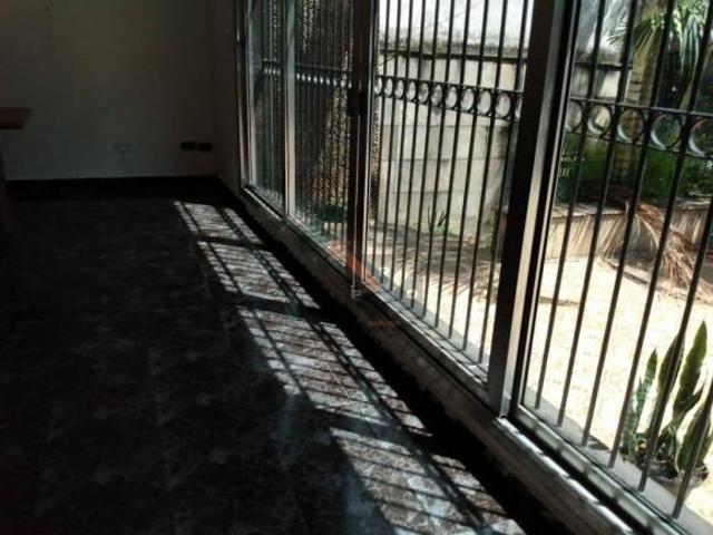 Casa com amplo terreno na Mooca