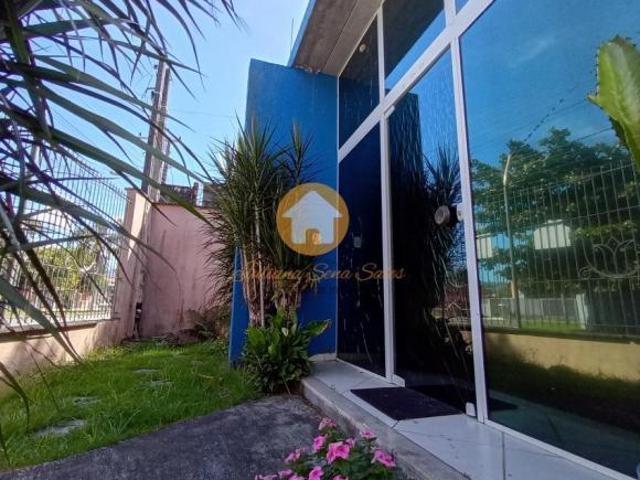 CASA COM AMPLO TERRENO À VENDA EM CARAGUATATUBA – OPORTUNIDADE PARA MORADIA OU INVESTIMENTO