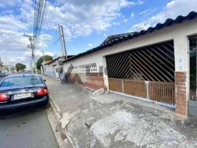 Casa com Amplo Terreno de 250 m² e Espaço para Ampliação em Nova Hortolândia