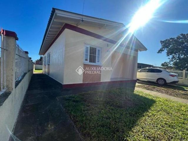Casa com amplo pátio