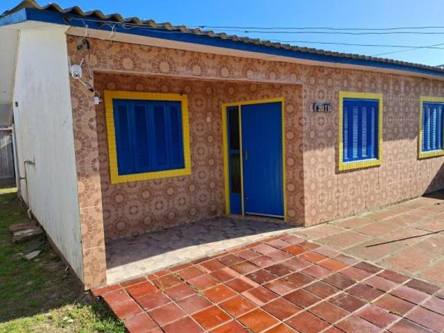 CASA COM ANEXO