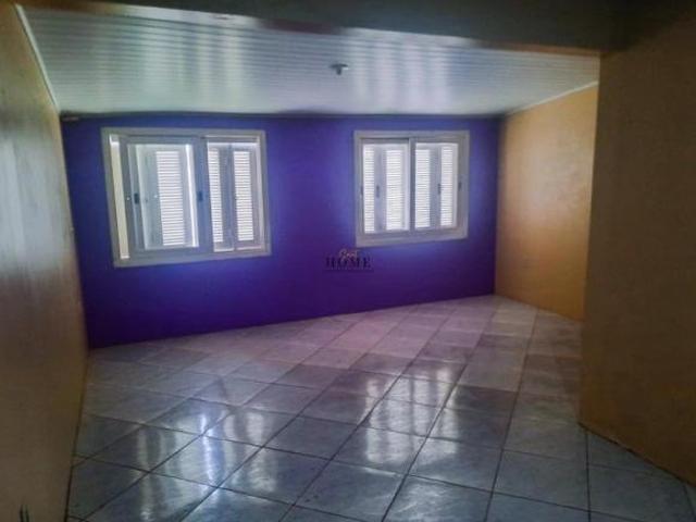 Casa com anexo à venda