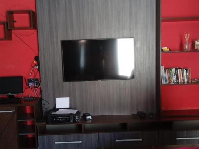 Casa com aproximadamente 100m² em terreno de 152 m² Rua Dimas Miranda de Barros no Uberaba
