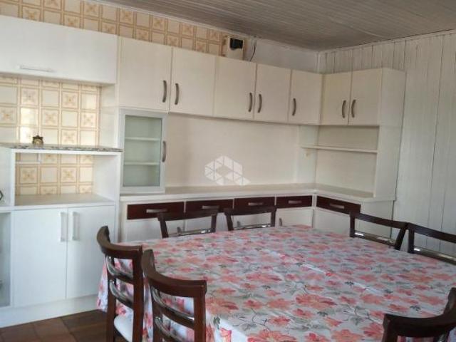 Casa com área comercial no Bairro Medianeira