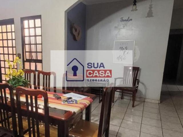 Casa com área de churrasco, bairro José Sampaio