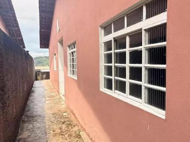 Casa com Área Gourmet Pronta no Felipe Cláudio