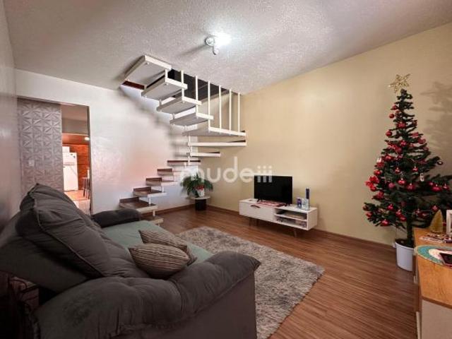 Casa com ático em Roseira de São Sebastião