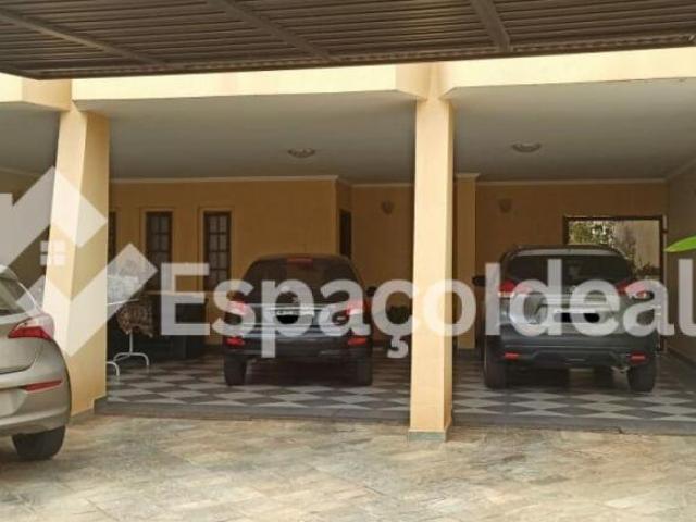CASA COM CHURRASQUEIRA 3 VAGAS Vila São João da Boa Vista Bauru