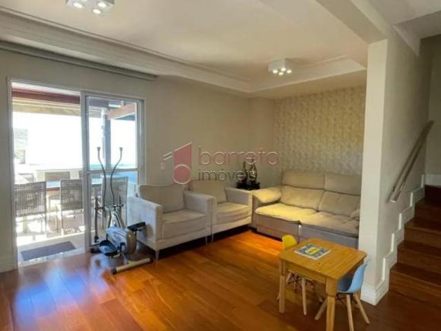 CASA COM CORREDOR À VENDA NO CONDOMÍNIO VINTAGE NO BAIRRO ENGORDADOURO EM JUNDIAÍ/SP