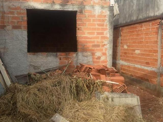 Casa com dois dormitórios