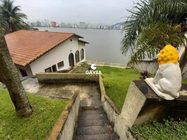 Casa com dois lotes no Parque Prainha e 3 dormitórios