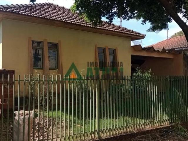 CASA COM DOIS QUARTOS A VENDA EM ROLÂNDIA