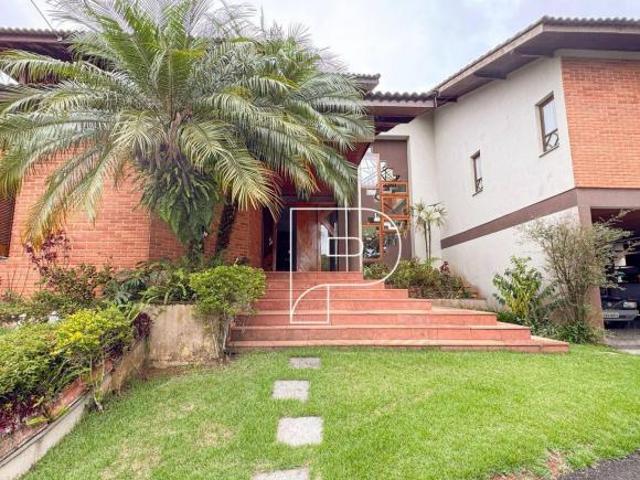 CASA COM DORMITÓRIOS 950 m² POR R$ 3.500.000 GRANJA VIANA/SP