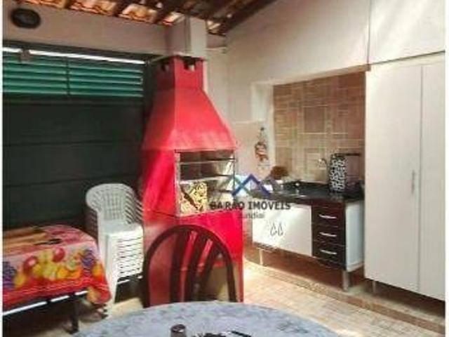 CASA COM DUAS MORADIAS + POMAR À VENDA NO JD. ROMA – EXCELENTE OPORTUNIDADE!