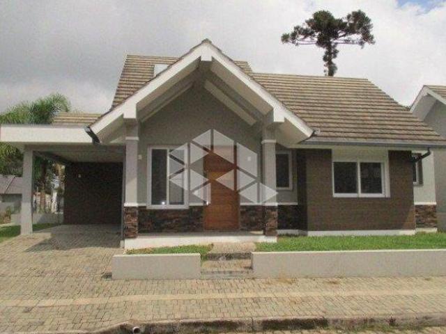 Casa com duas suítes no bairro Juriti