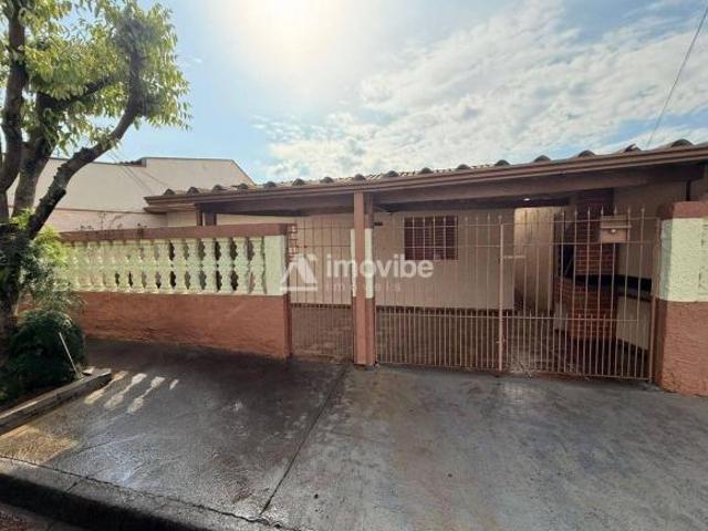 Casa com Edicula no Antonio Zanaga