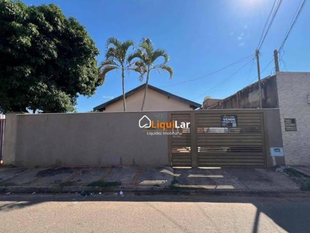 Casa com Edícula no Tiradentes – Excelente Oportunidade