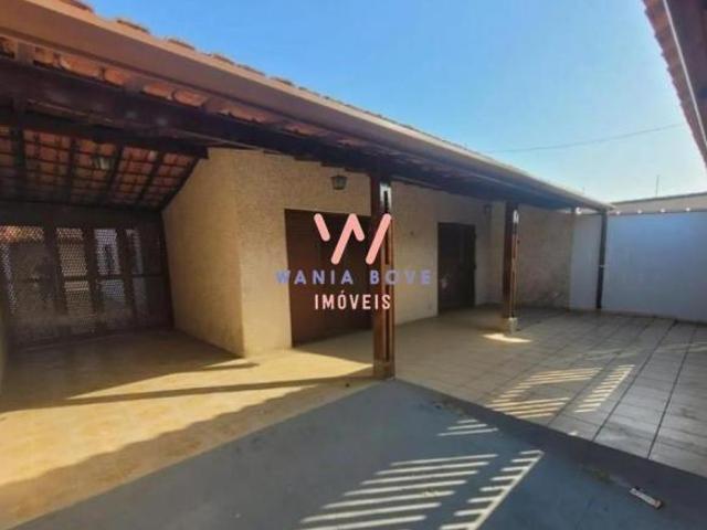 Casa com Edícula, a 250m da Praia, com 4 dormitórios à venda, 168m² por R$700.000 Praia das Palmei