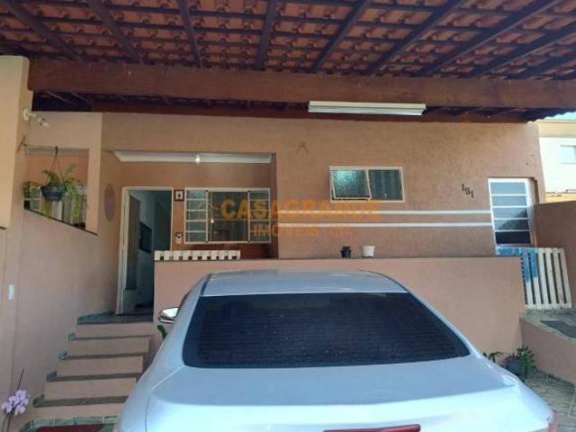 Casa com Edícula á venda 03 quartos, 154m² no Campos de São José SJC
