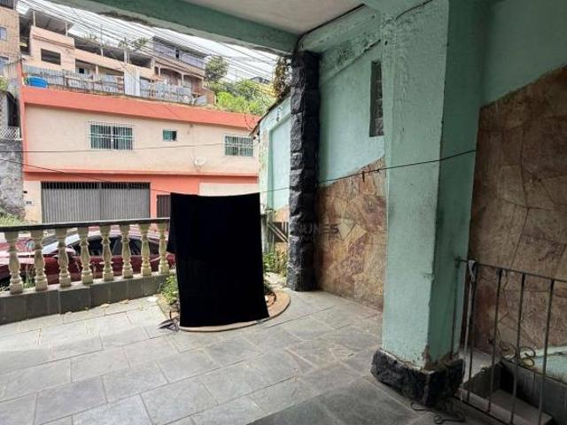 Casa com Edícula à venda 2 dormitórios e entradas independentes, 94 m² por R$ 230.000 São Bernar