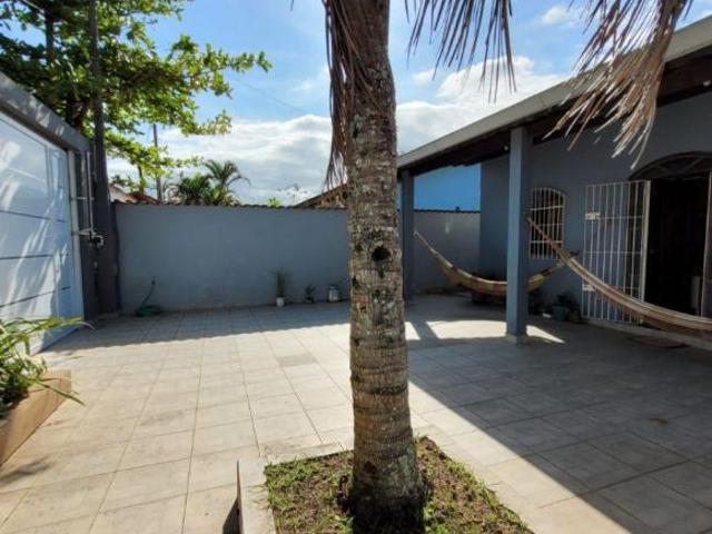 Casa com edícula á venda com 2 quartos na vista linda em Bertioga São Paulo