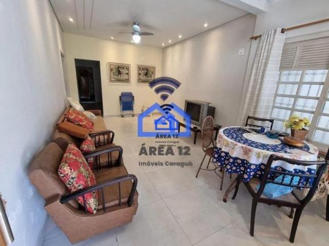 Casa com edícula à venda no bairro Martim de Sá 2 dormitórios, sala, cozinha, quintal, 6 vagas na