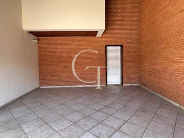 Casa com Edícula à Venda no Bairro Brasil Itu