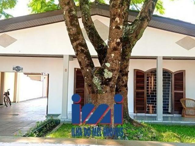 casa com Edicula a venda no guaratuba