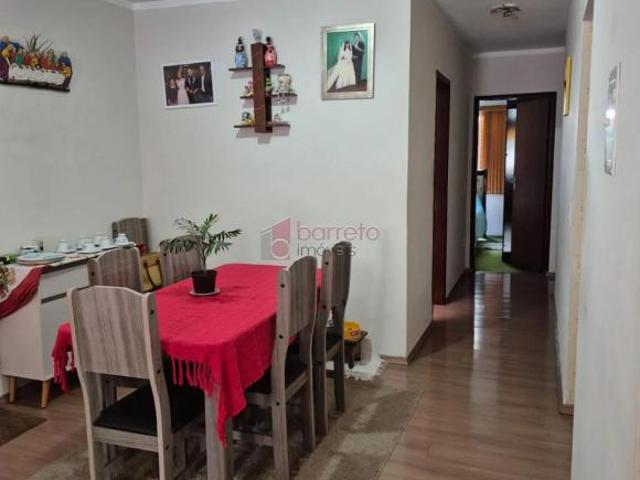 CASA COM EDÍCULA À VENDA NO JARDIM ITÁLIA/COLÔNIA JUNDIAÍ/SP