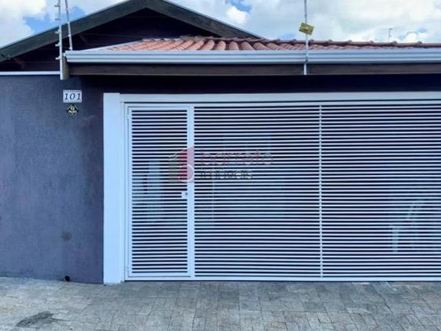 CASA COM EDÍCULA À VENDA NO PARQUE RESIDENCIAL ELOY CHAVES EM JUNDIAÍ SP