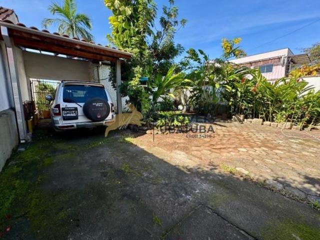 Casa com Edícula à Venda na Região Central de Ubatuba Excelente localização!